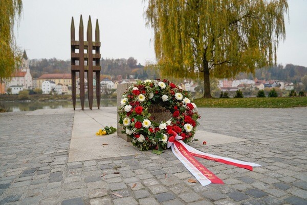Wiederholte Straftaten am NS-Mahnmal - Nachrichten - Bürgerblick Passau