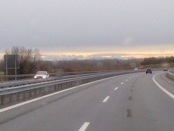 Rasen auf der Autobahn, aber Bummeln auf der Schiene? - Nachrichten ...